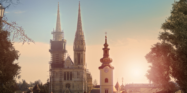 Zagreb_Cathedral sunset_600x300